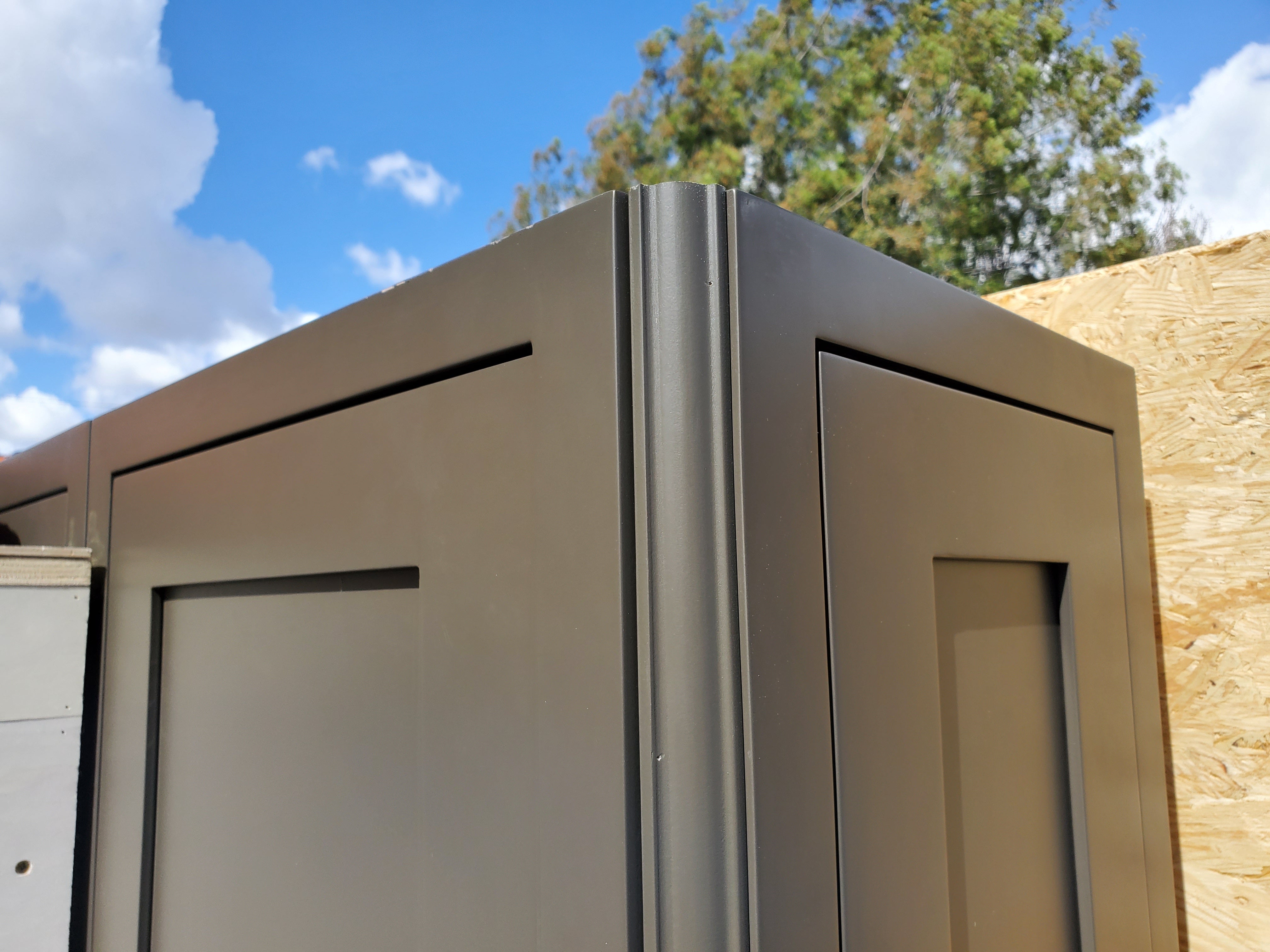 The Advantages of UV Lacquer Paint on Custom Cabinets for Contractors ...